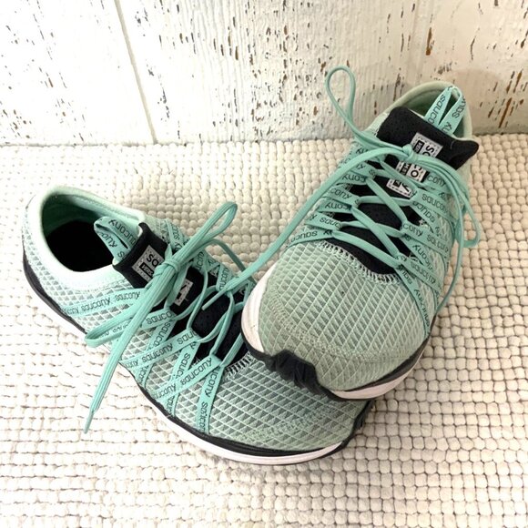 Saucony | Shoes | Saucony Versafoam Sway Womens Mint Green Running ...